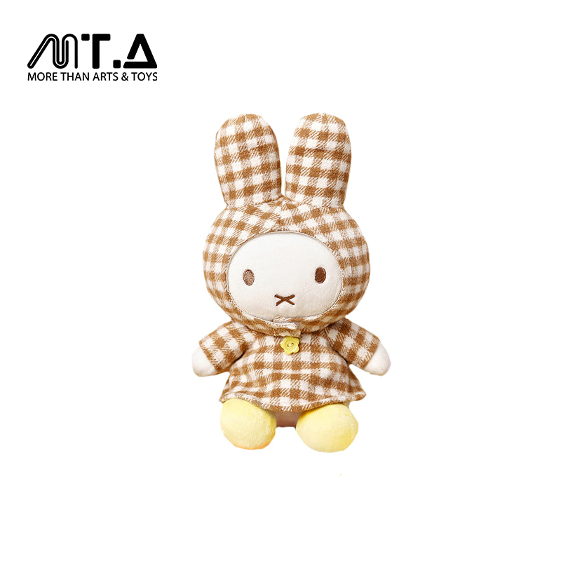 Miffy Mocha Travel Plush Doll 25cm – morethanartsandtoys